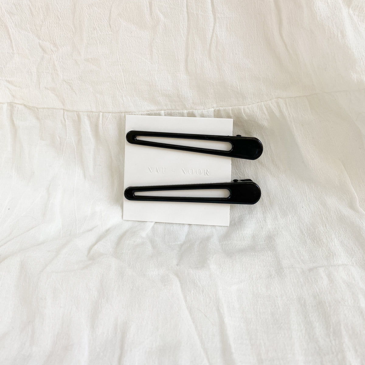 Triangle Clips In Black – Luxe